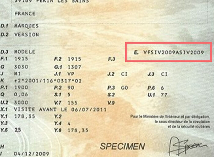 Où et comment trouver le numéro de série (VIN) de sa voiture